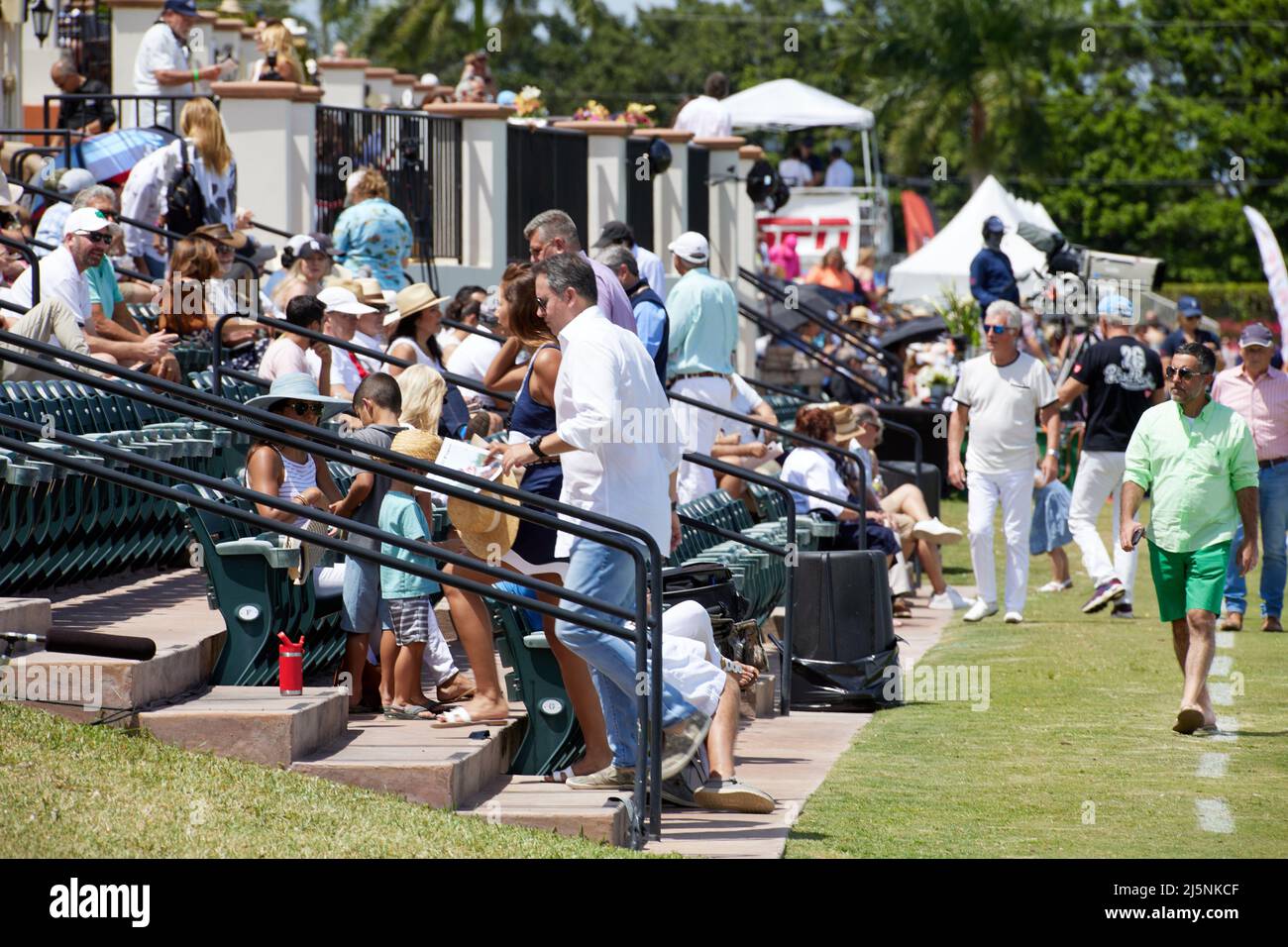 Wellington, United States. 24th Apr, 2022. Pilot Polo vs La Elina Polo ...