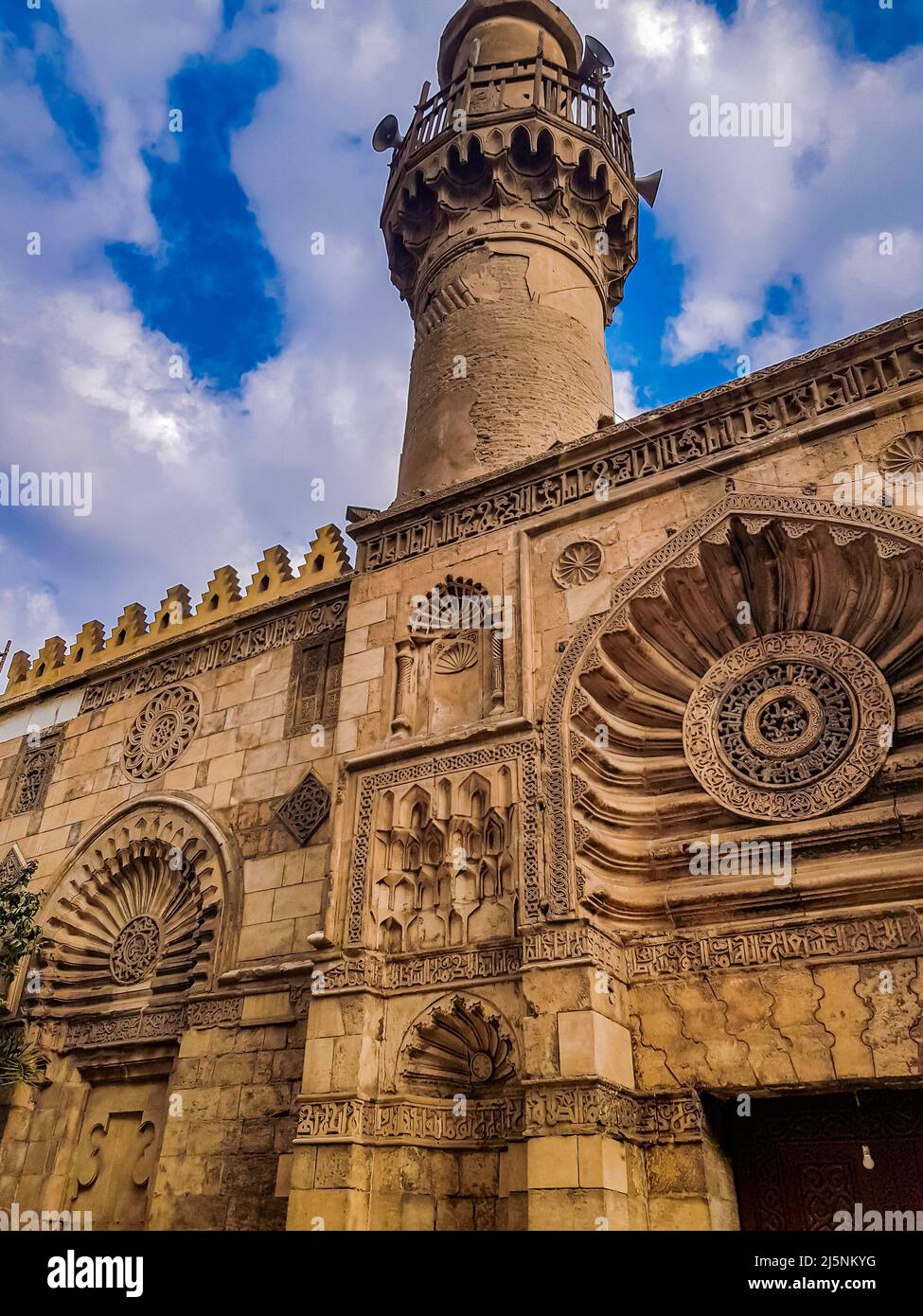 View at ancient Aqmar Mosque in Cairo, Egypt Stock Photo - Alamy