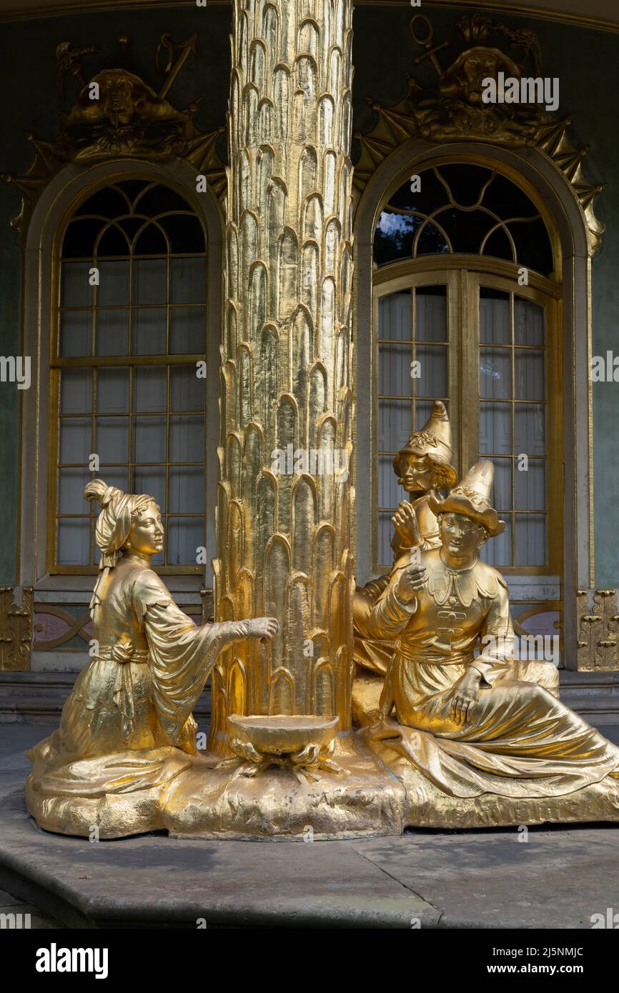 Gilded sandstone sculptures at column of Chinese House in the Sanssouci ...