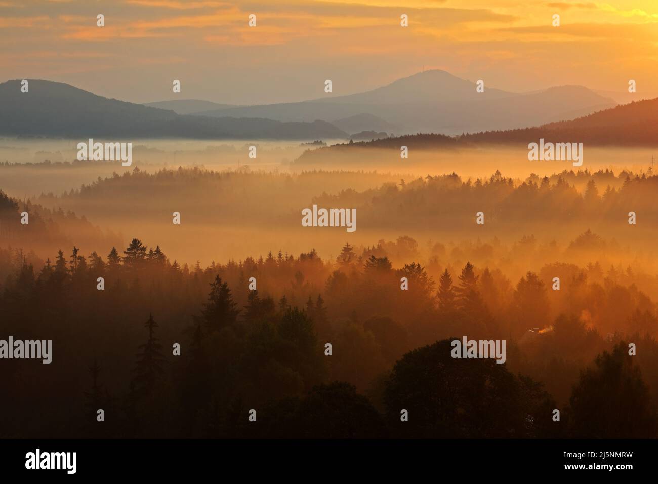 Misty morning landscape. Morning landspace with fog. Sunrise in ...