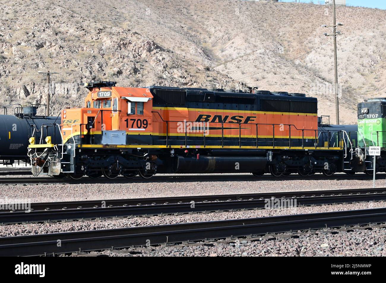 Emd sd40 2 hi-res stock photography and images - Alamy