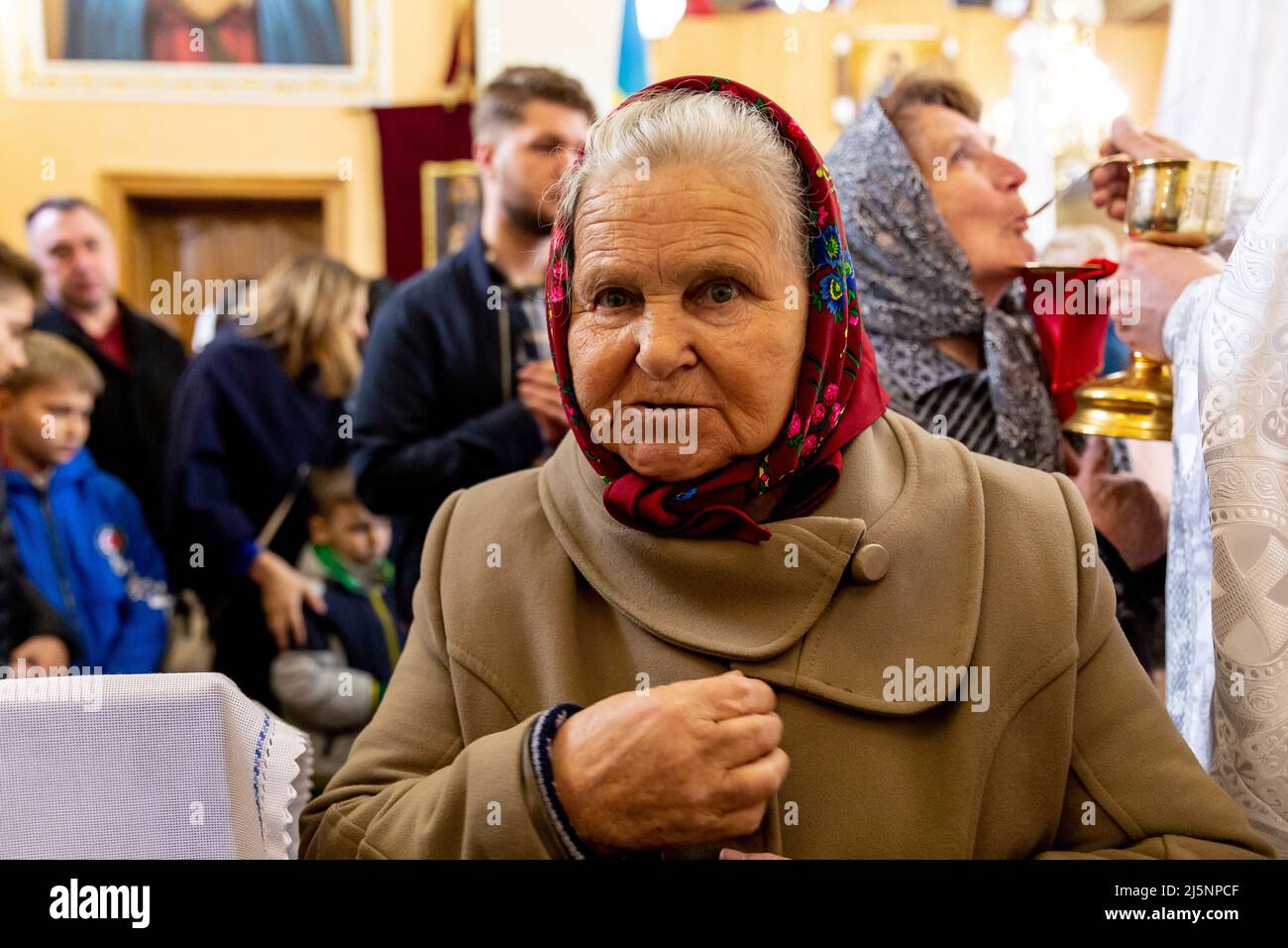 Ukrainian faithful attend Easter Sunday service, called Holy Pascha at ...
