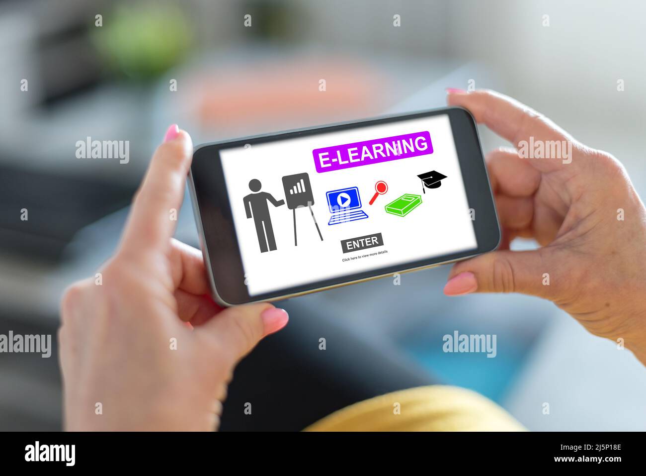 Smartphone screen displaying an e-learning concept Stock Photo - Alamy