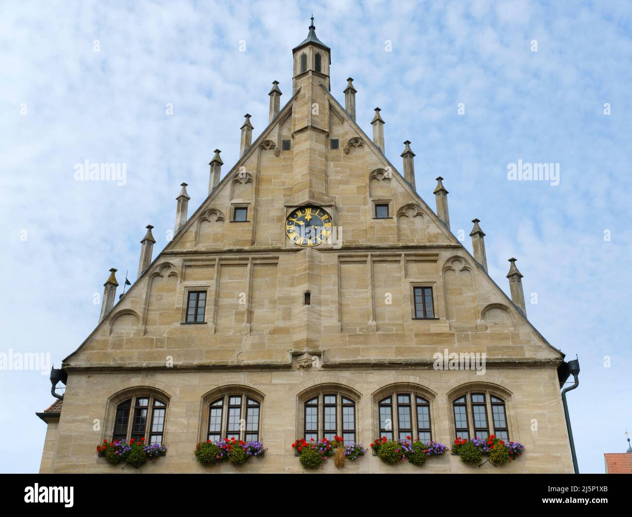 Gothic gable house hi-res stock photography and images - Alamy
