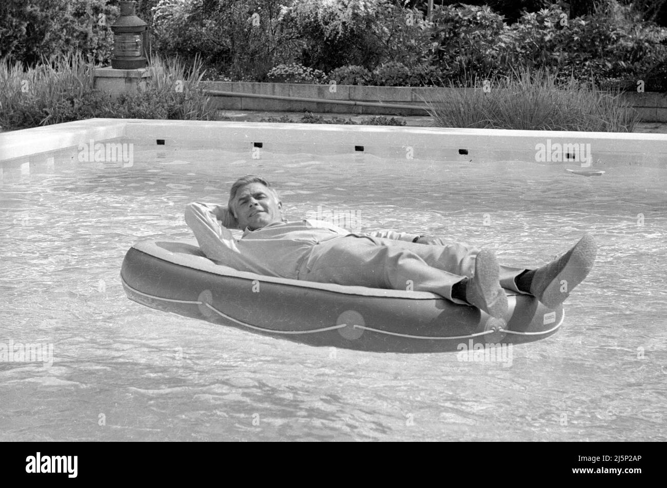 Inflatable pool house Black and White Stock Photos & Images - Alamy