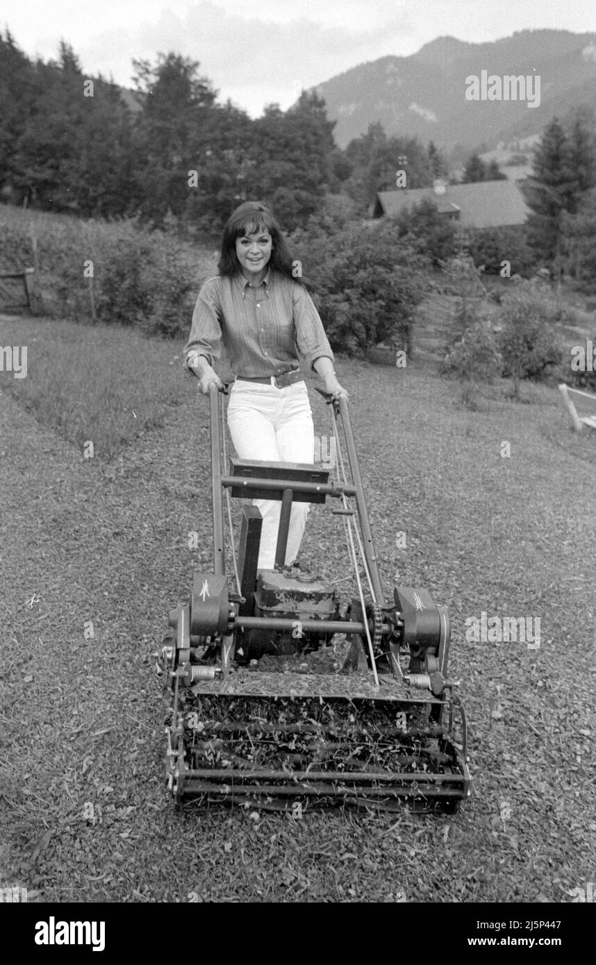 Marie Versini, French actress, at Tegernsee. [automated translation ...