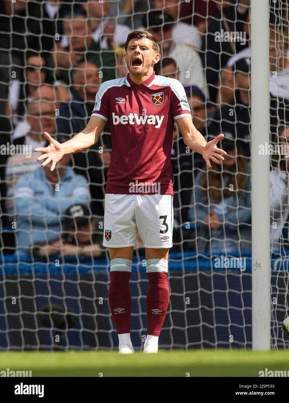 Mark cresswell hi-res stock photography and images - Alamy