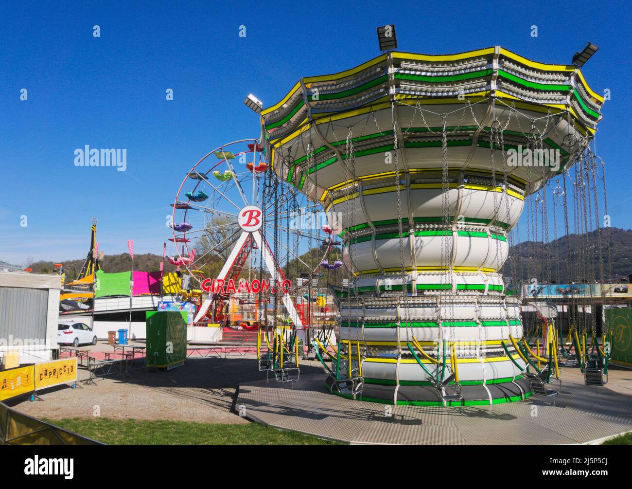 Fairground ride empty hi-res stock photography and images - Alamy