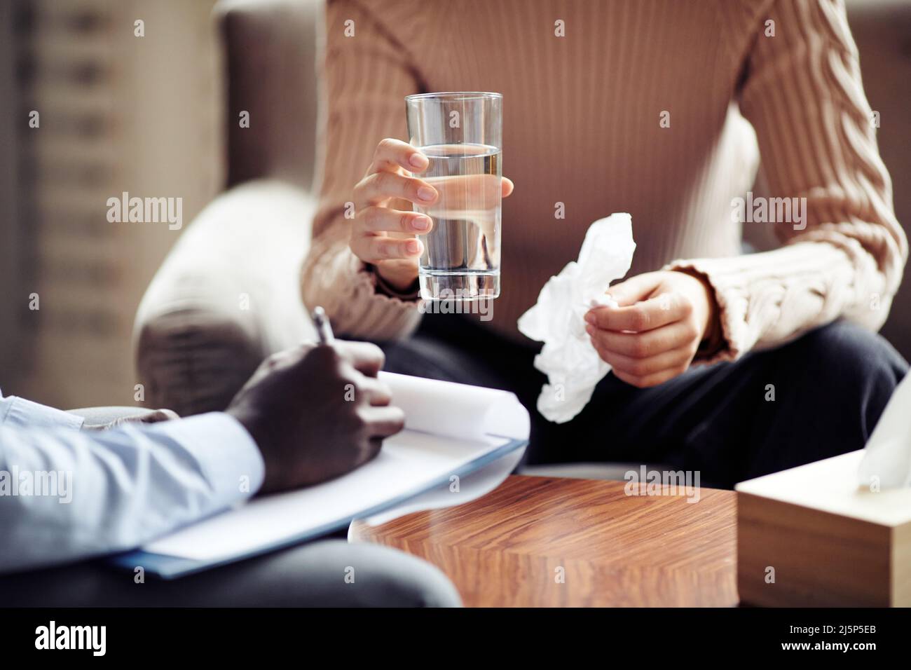 Wiping tears hi-res stock photography and images - Alamy