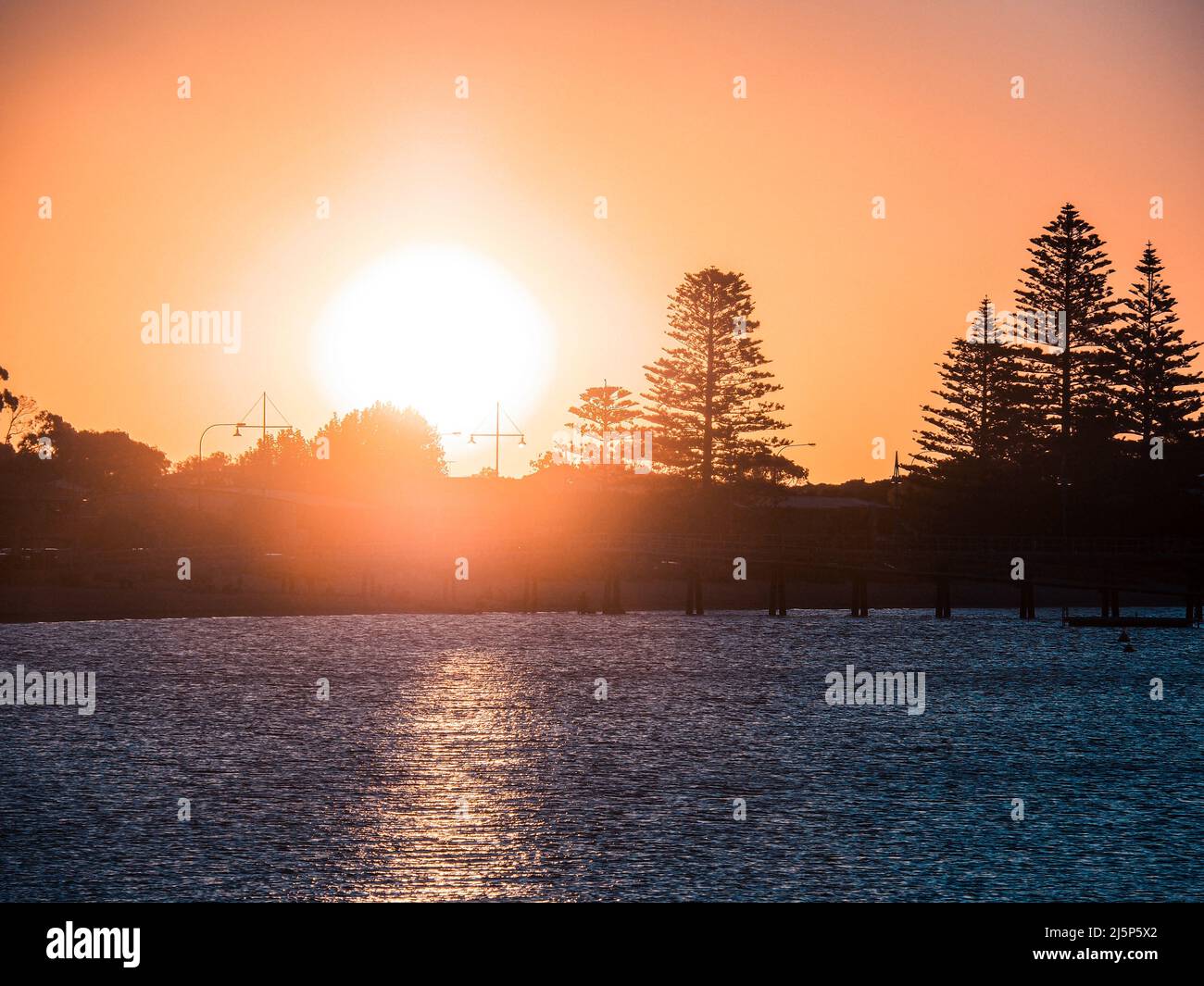beautiful Australia sunset at the beach ocean Stock Photo - Alamy