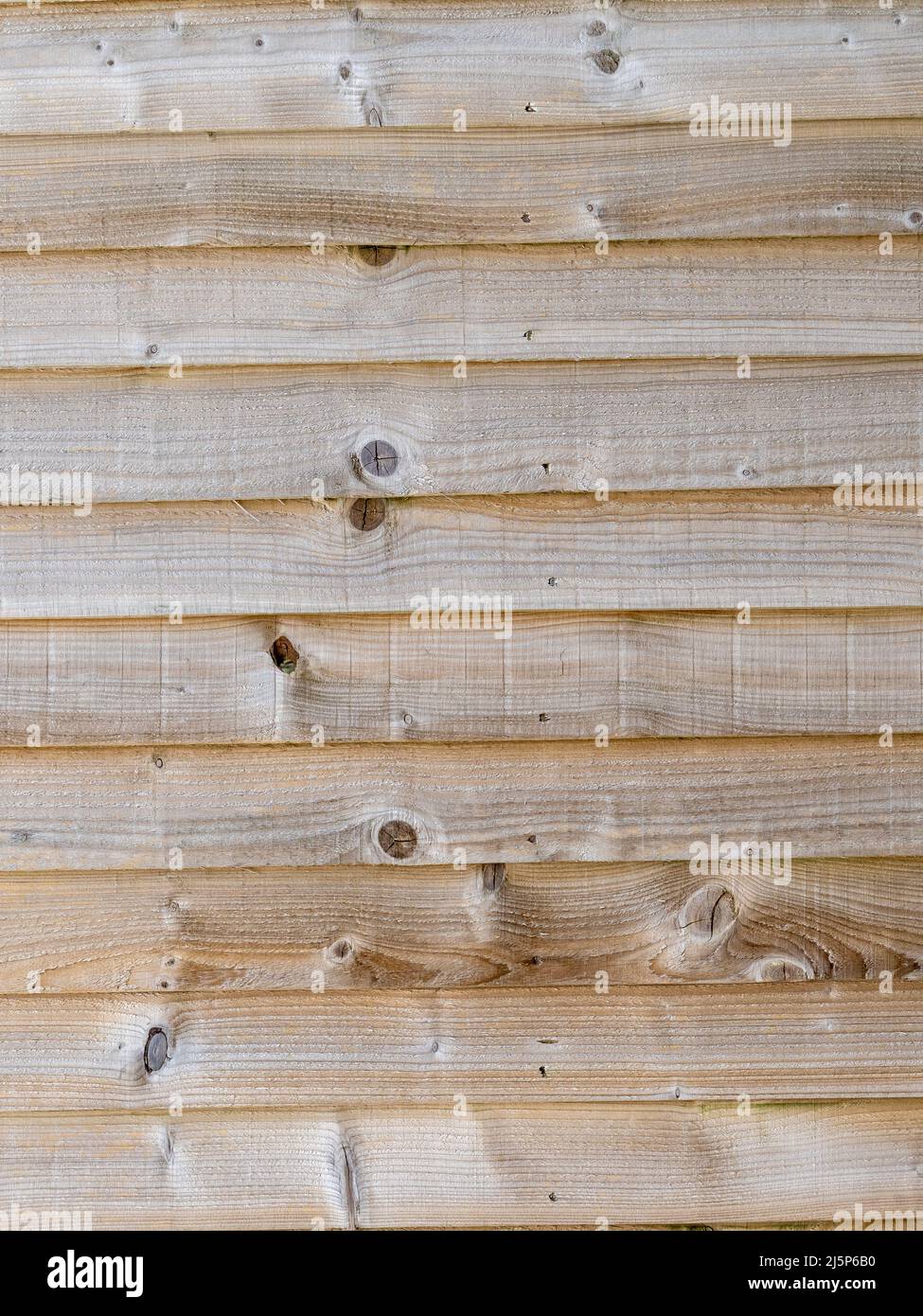 horizontal feathered edged timber boarding panel natural finish Stock ...