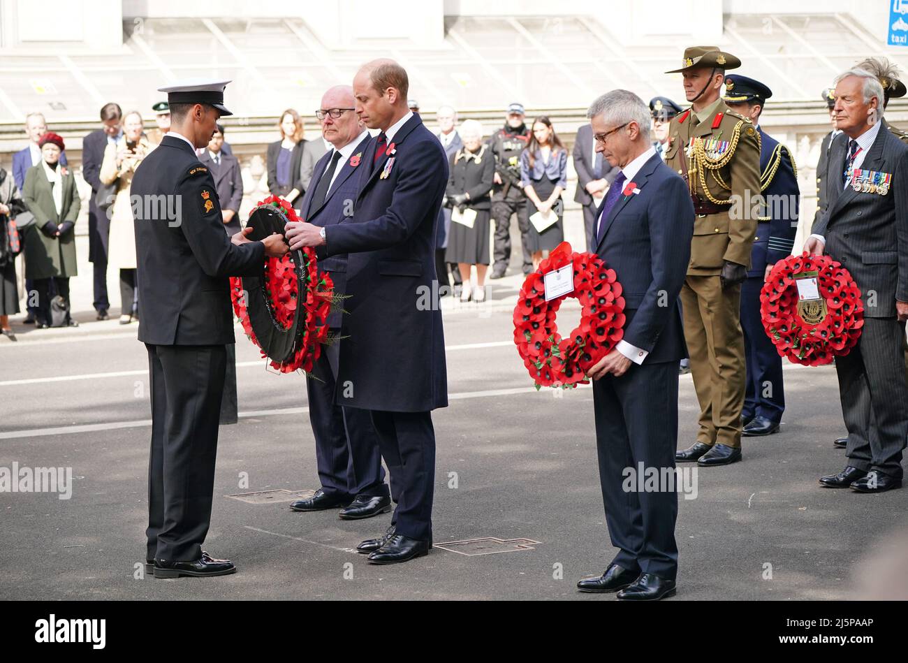 The Duke of Cambridge (centre) with Australian High Commissioner to the ...