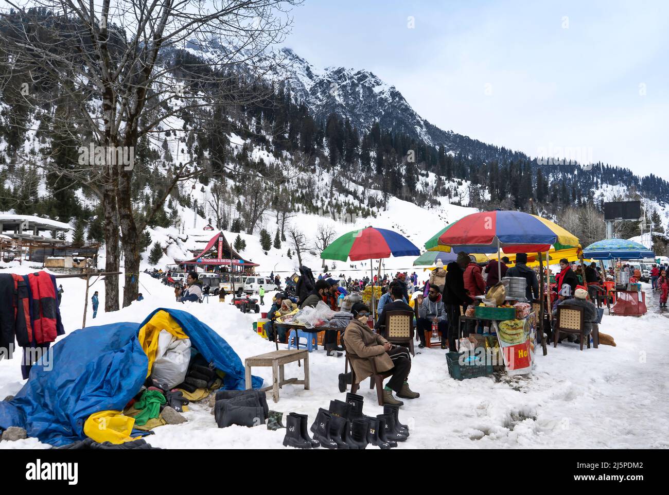 solang valley adventure manali himachal pradesh, india Stock Photo - Alamy