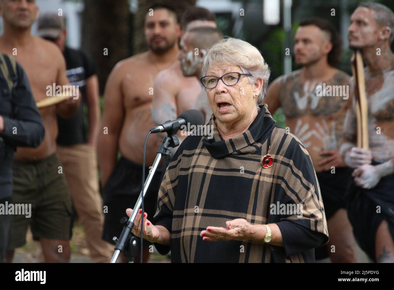 Sydney, Australia, 25th April 2022. Aboriginal Australians take part in ...