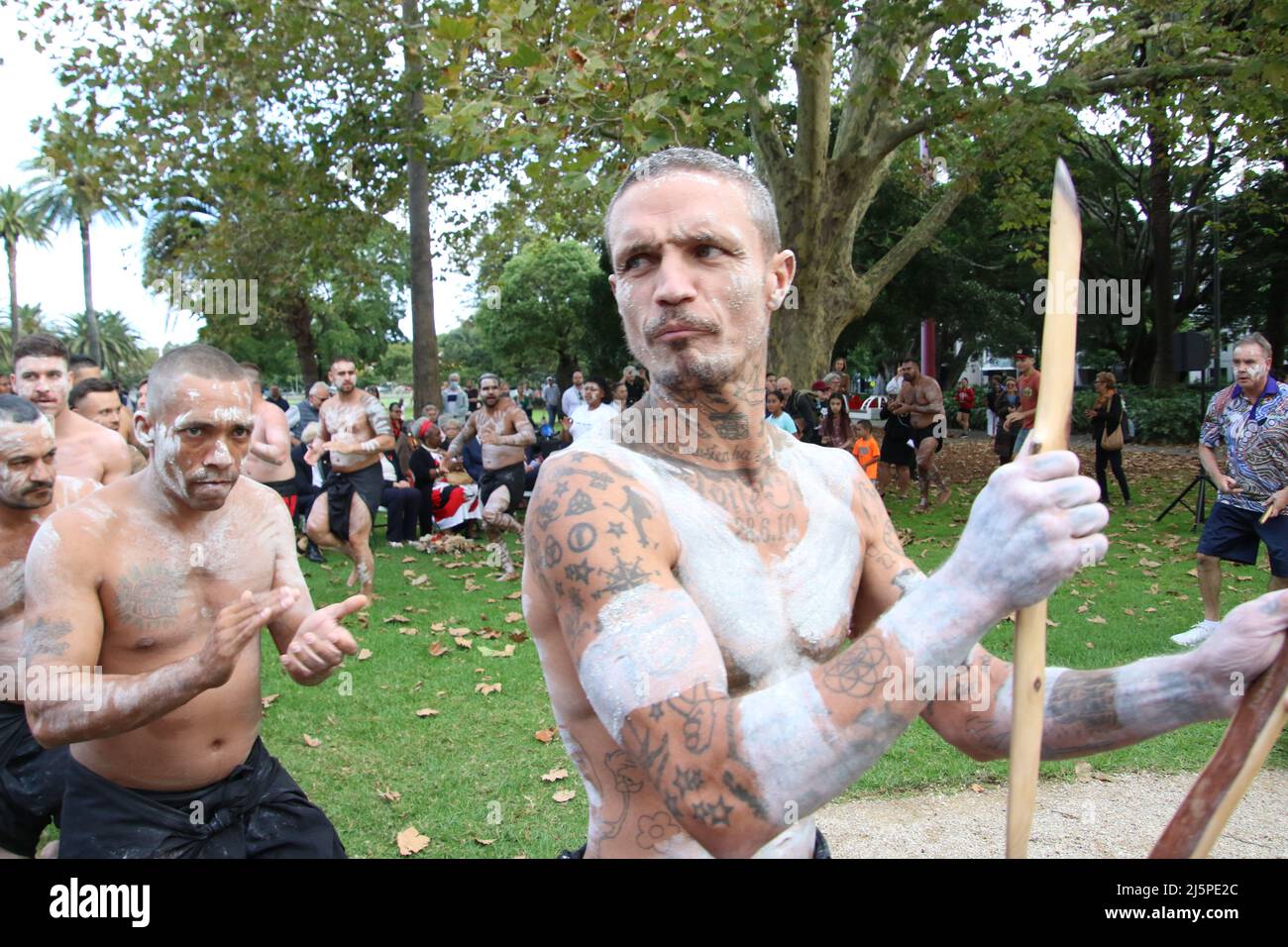 Sydney, Australia, 25th April 2022. Aboriginal Australians take part in ...