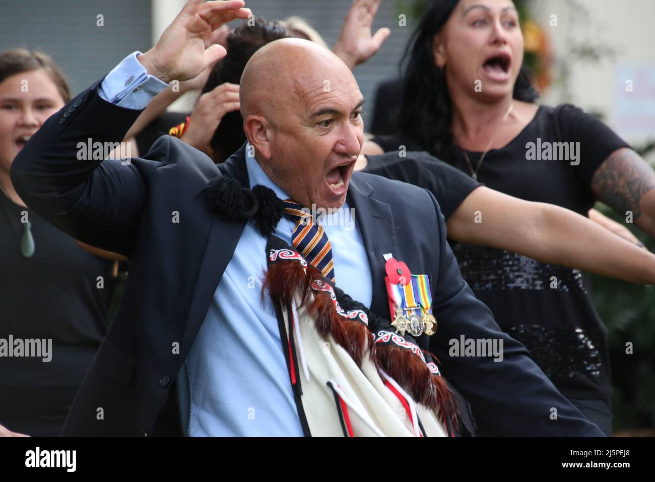 Sydney, Australia, 25th April 2022. Aboriginal Australians take part in ...