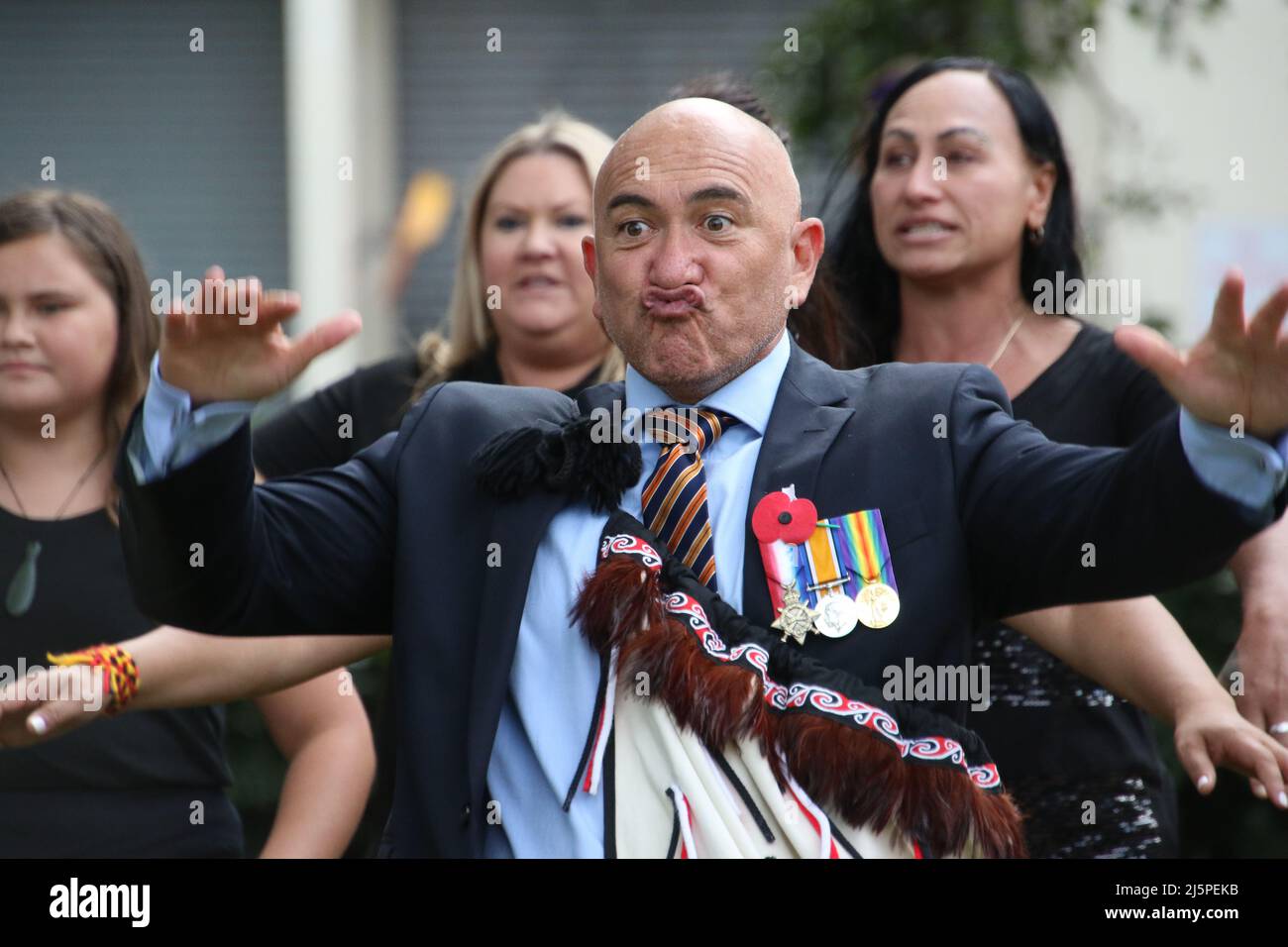 Sydney, Australia, 25th April 2022. Aboriginal Australians take part in ...