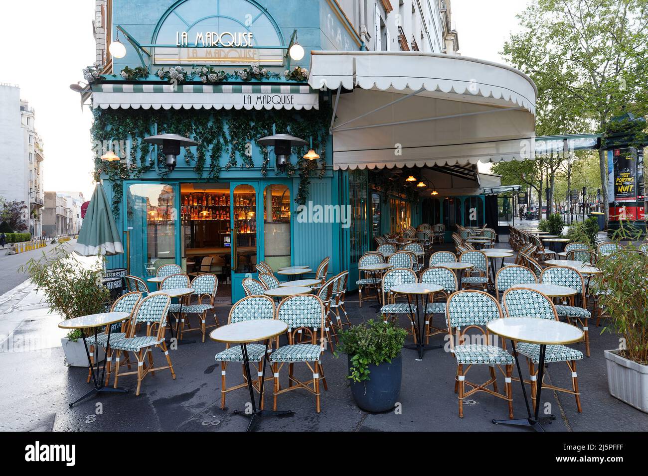 Café menu vintage france hi-res stock photography and images - Alamy