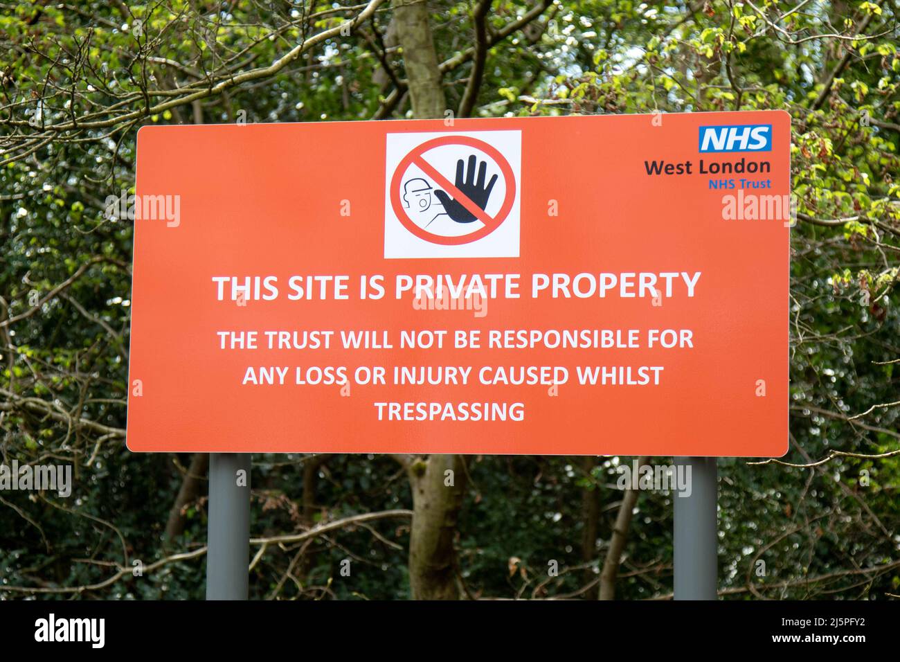 Crowthorne hi-res stock photography and images - Alamy