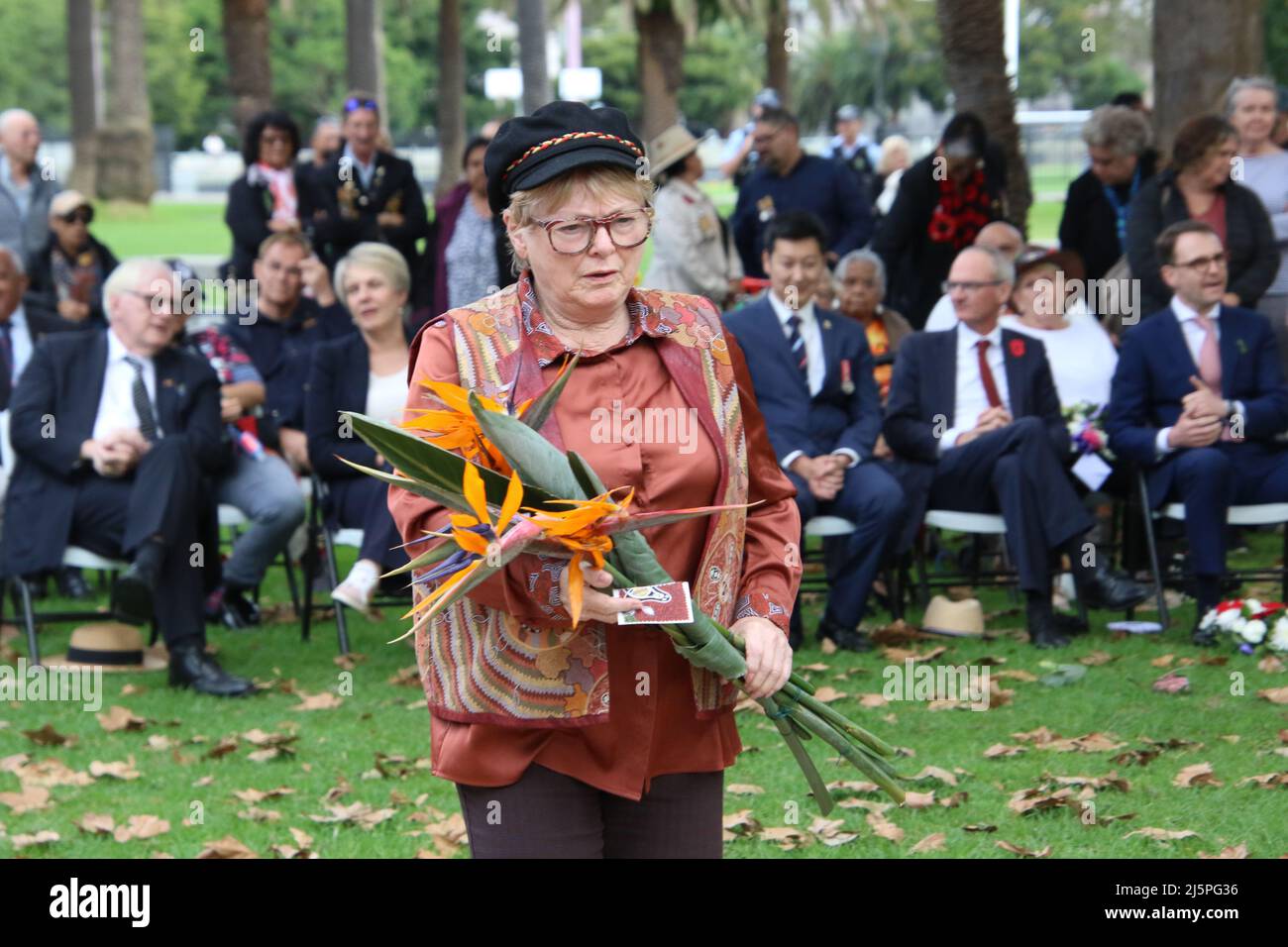 Sydney, Australia, 25th April 2022. Aboriginal Australians take part in ...