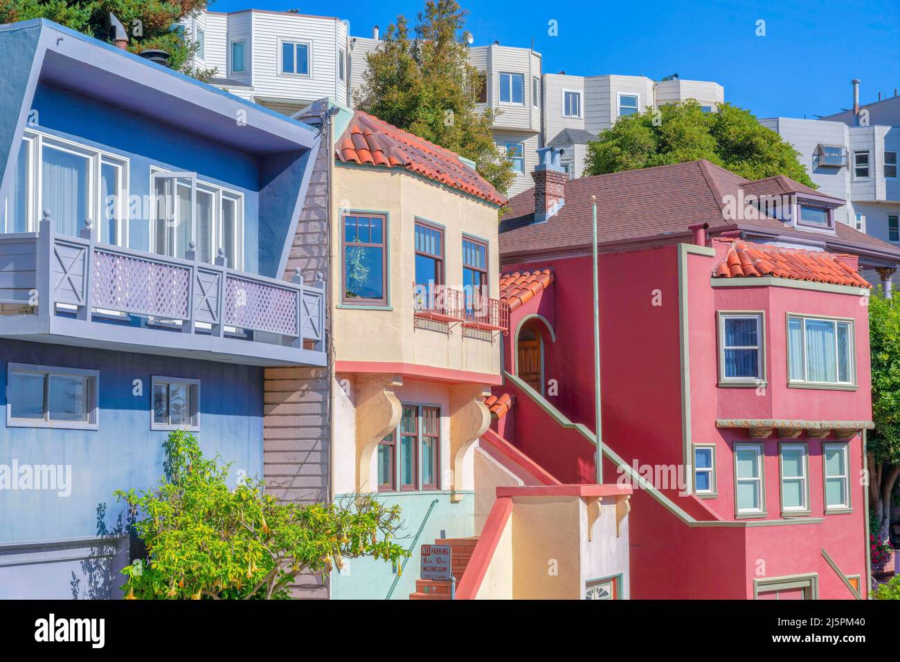 Buildings on a slope hi-res stock photography and images - Alamy
