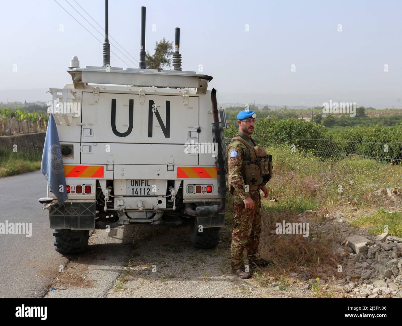 Un vehicle hi-res stock photography and images - Alamy