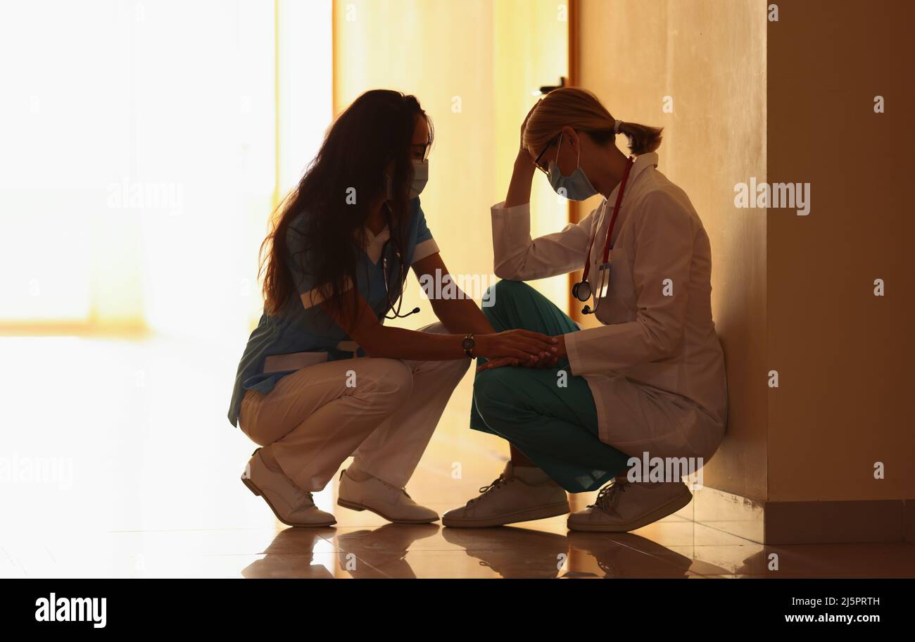 Exhausted surgeon hi-res stock photography and images - Alamy