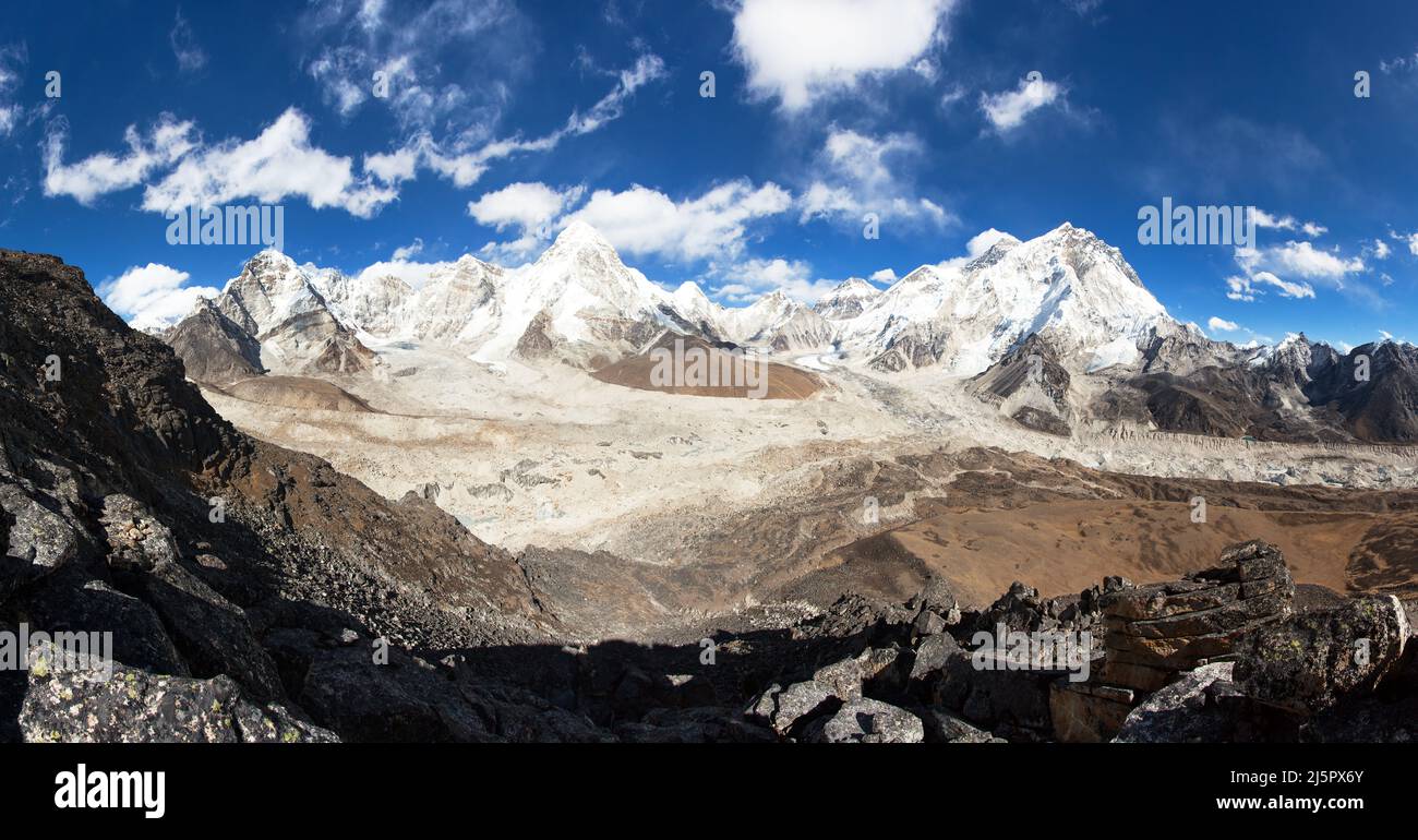 Panoramic view of Everest, Pumori, Kala Patthar and Nuptse with ...