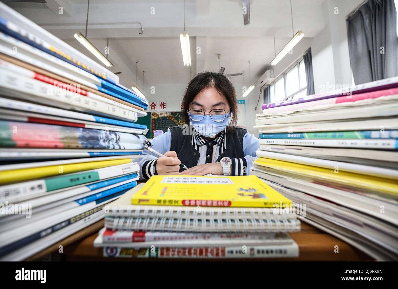 Senior three student hi-res stock photography and images - Alamy