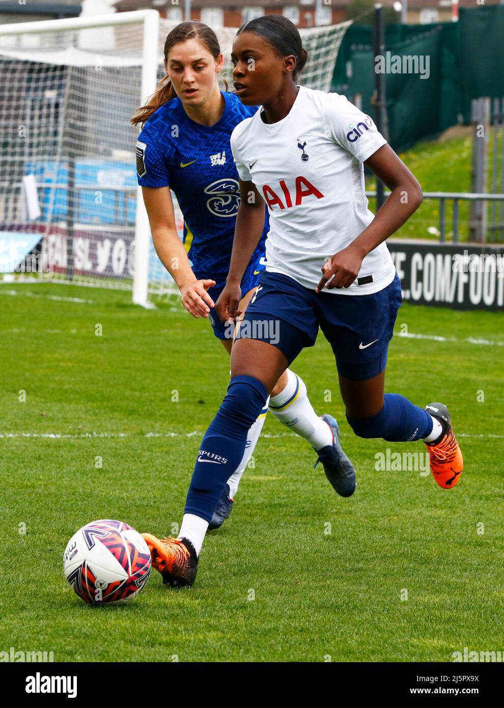 BARNET, ENGLAND - APRIL 24:Jessica Naz of Tottenham Hotspur Women holds ...