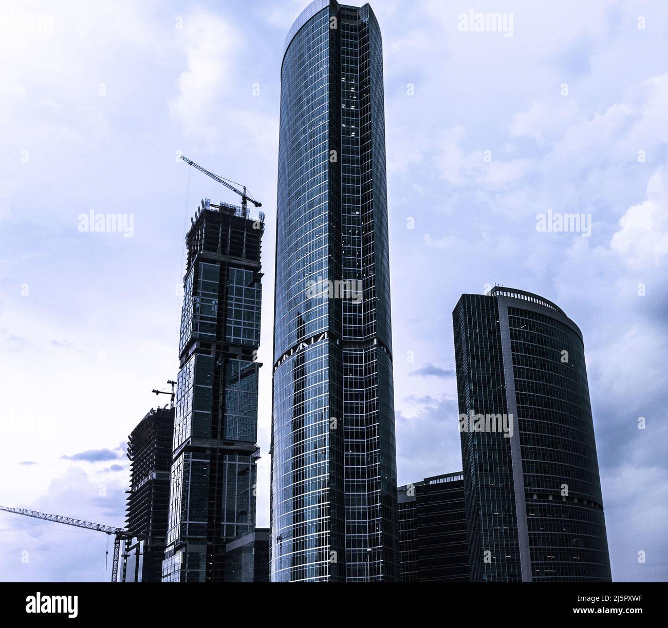 Blocks towers building hi-res stock photography and images - Alamy