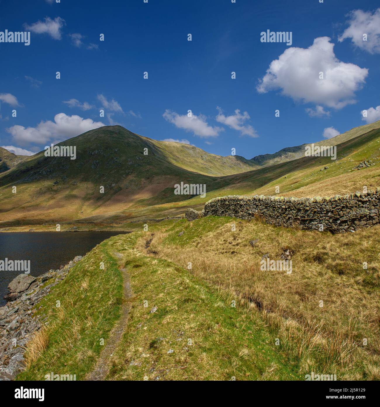 At the head of Kentmere in the Eastern Fells of lakeland Stock Photo ...