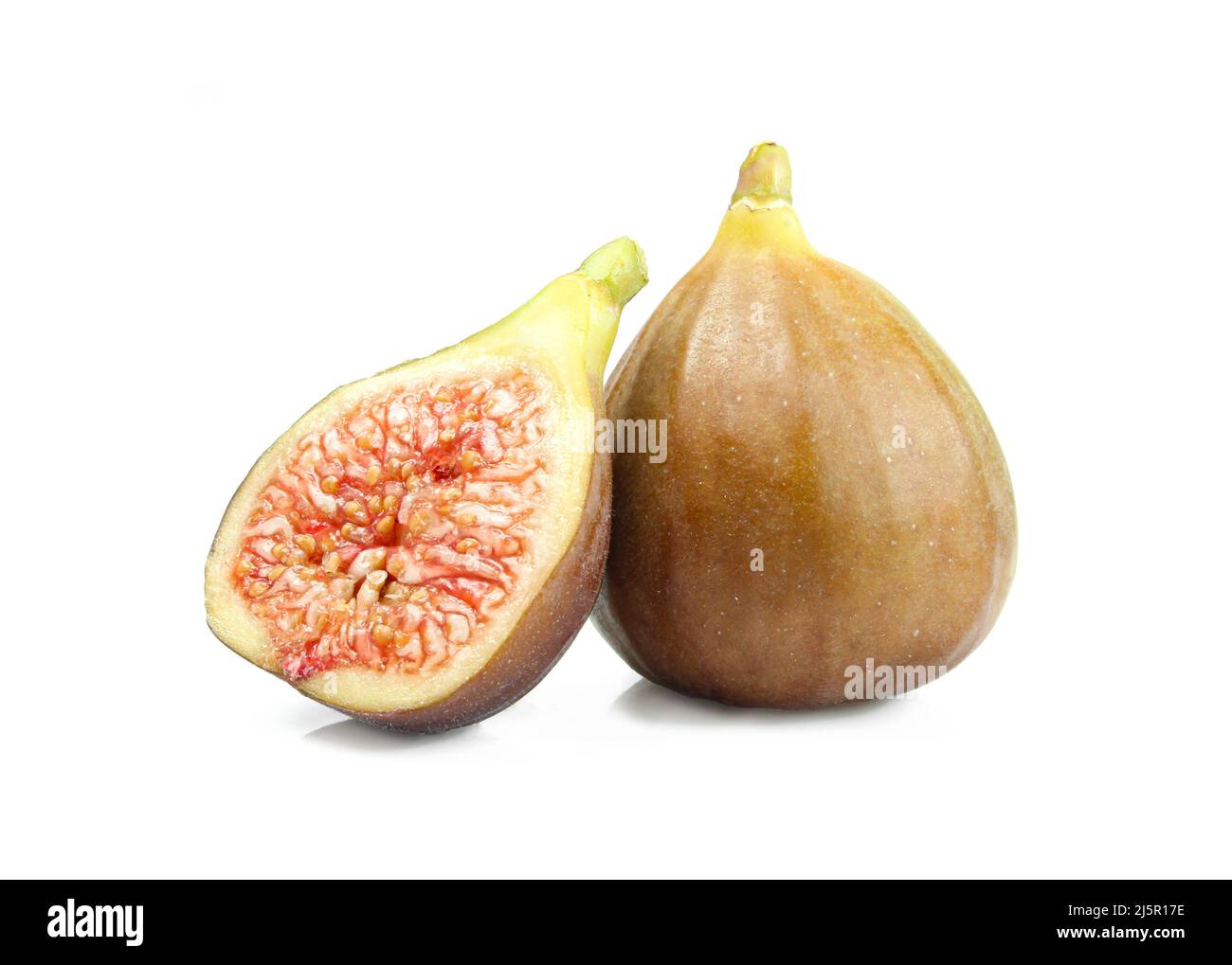 Whole and sliced figs isolated on white background. Organic homegrown ...