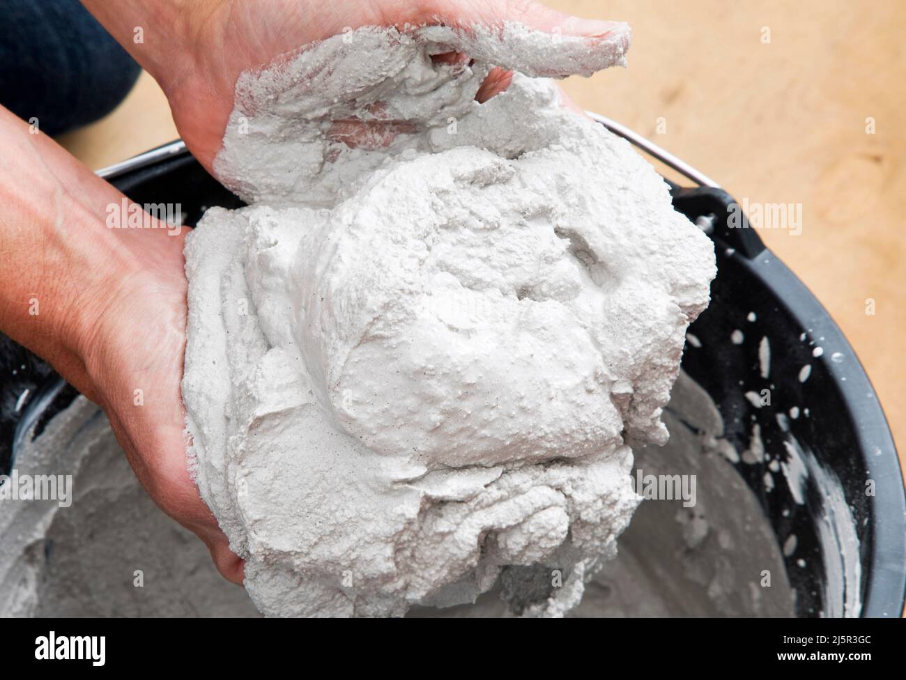Lime plaster hi-res stock photography and images - Alamy