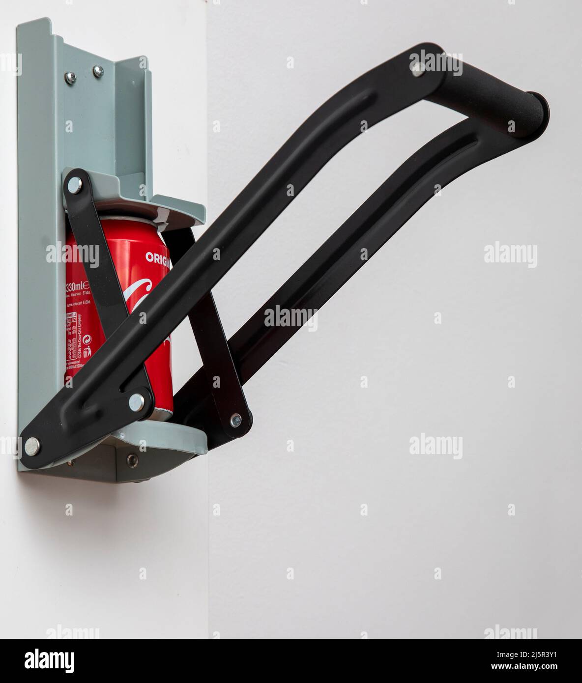 This can crusher can crush aluminum cans for easy recycling. The lever ...