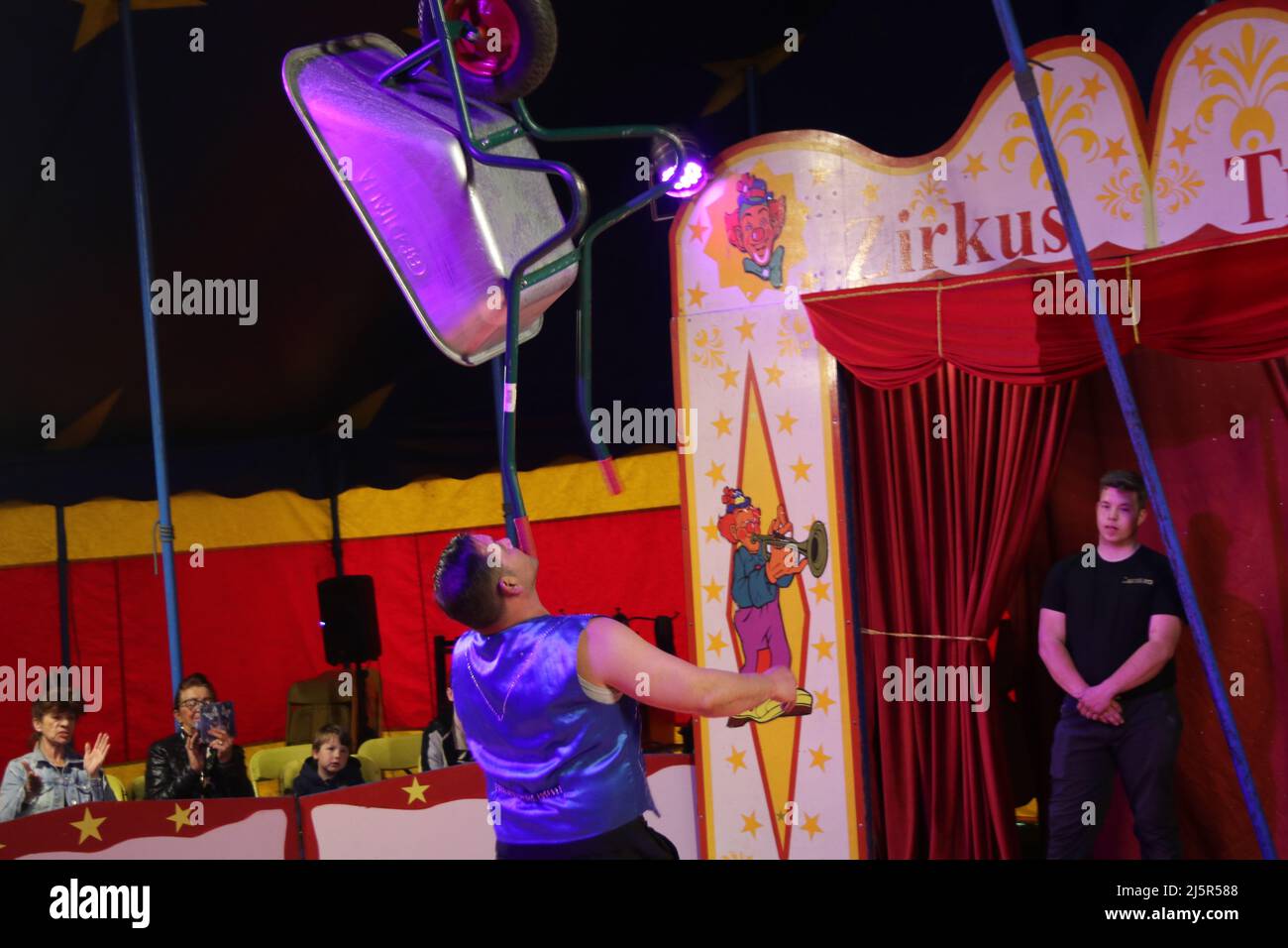 Trumpf renz family hi-res stock photography and images - Alamy