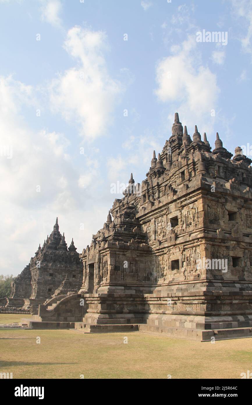 Javanese temple architecture hi-res stock photography and images - Alamy