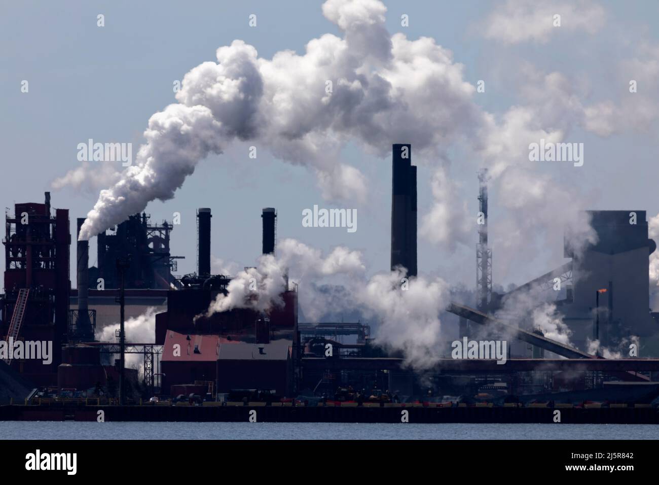 Canada steel production hi-res stock photography and images - Alamy