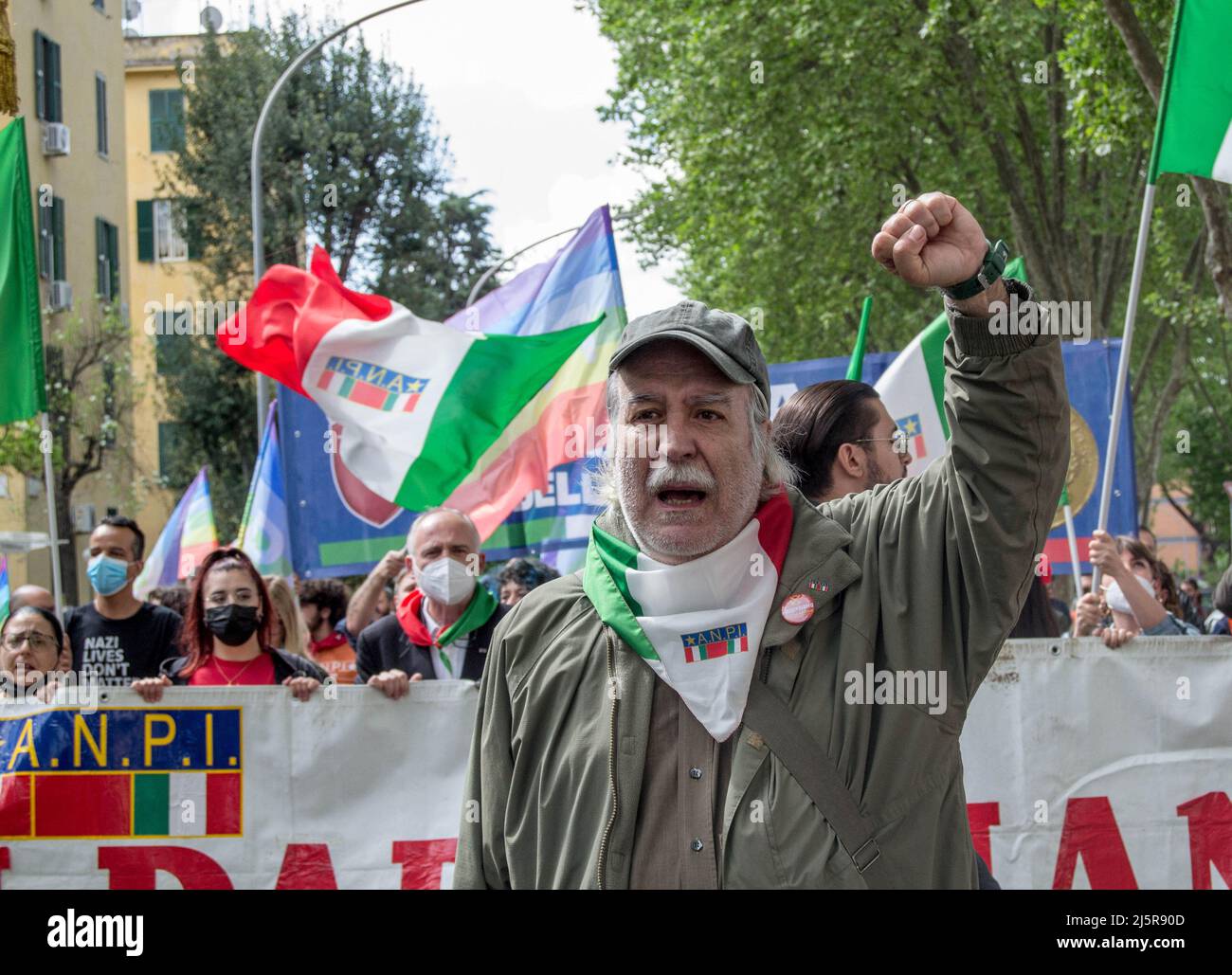 1945 partisans italy hi-res stock photography and images - Alamy