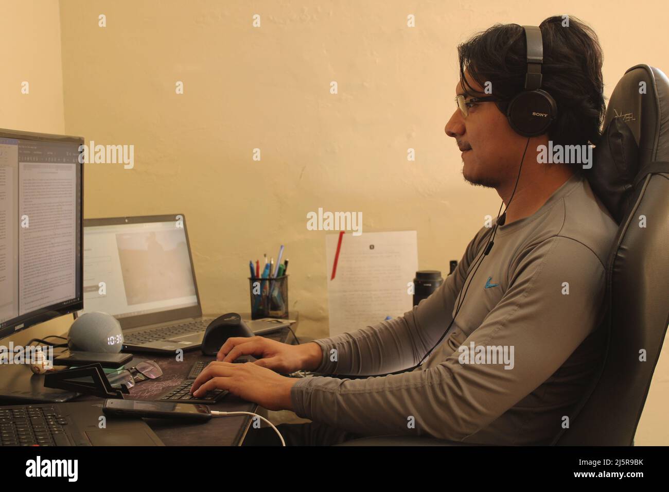 Nice home office to enjoy work Stock Photo - Alamy