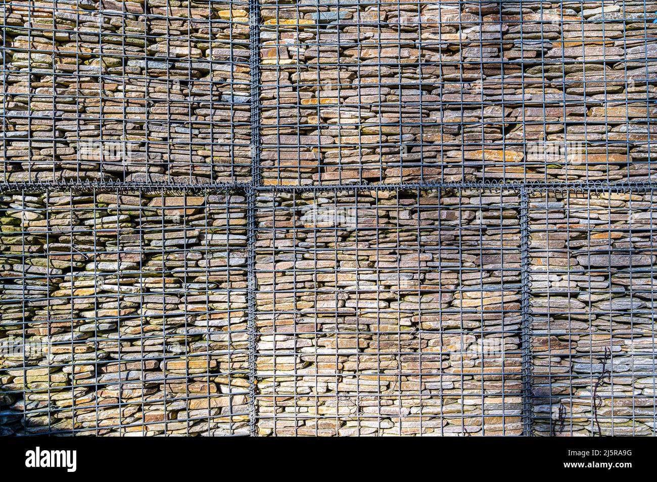 Gabion [retaining wall] hi-res stock photography and images - Alamy