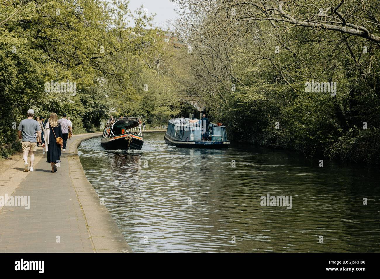 London Camden and the Regent's Canal Stock Photo - Alamy