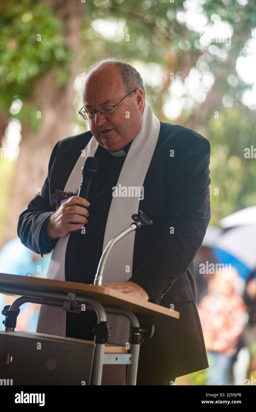 Brisbane, Australia. 25th Apr, 2022. Priest Father Richard James ...