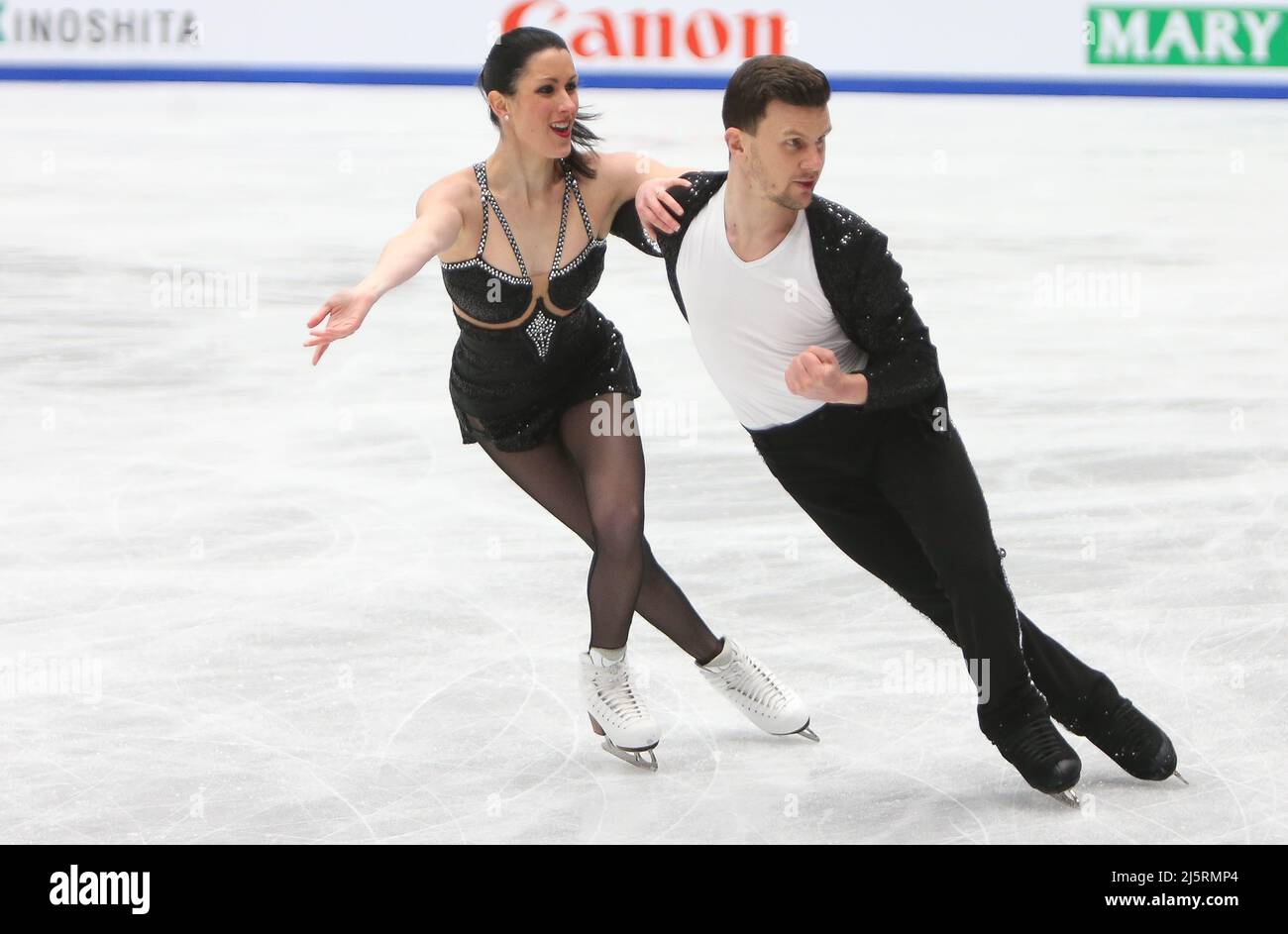 Charlene GUIGNARD / Marco FABBRI of Italy during the ISU World Figure ...