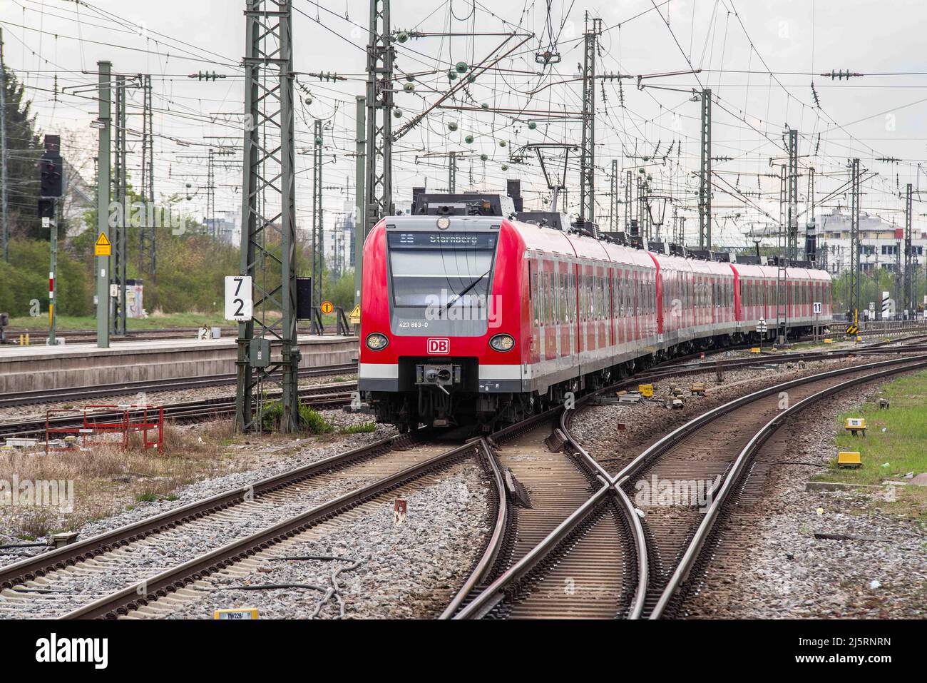 Munich, Bavaria, Germany. 25th Apr, 2022. The city of Munich, Germany ...