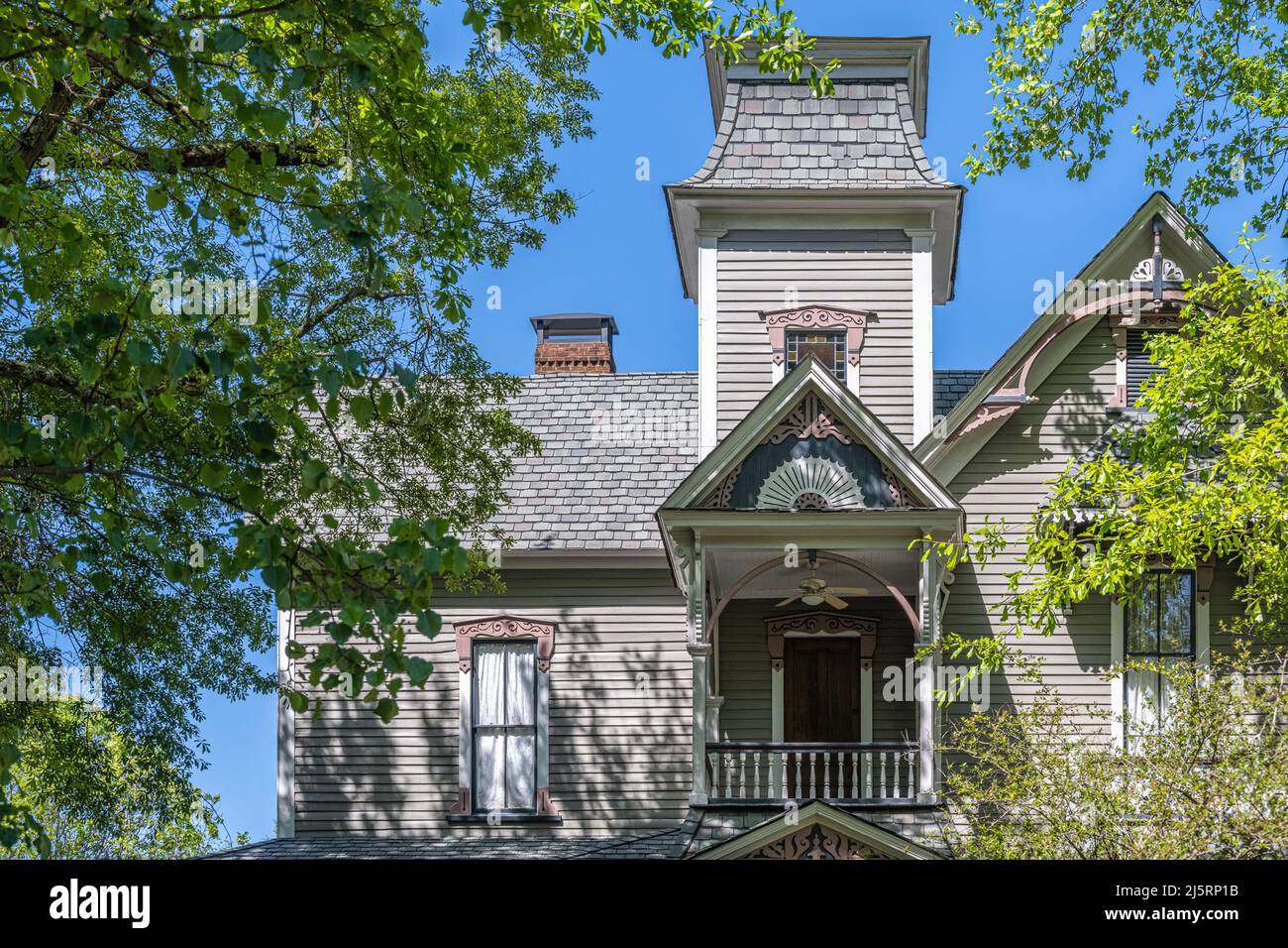 The Smith-Benning House, an historic 1886 Victorian home, the oldest ...