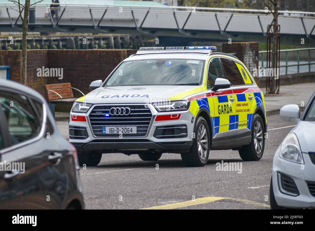 Garda armed support unit hi-res stock photography and images - Alamy