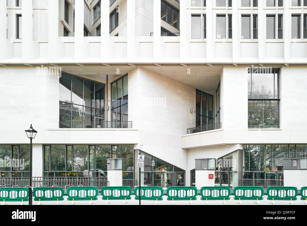 The Marshall Building at the London School of Economics and Political Science, university of ...