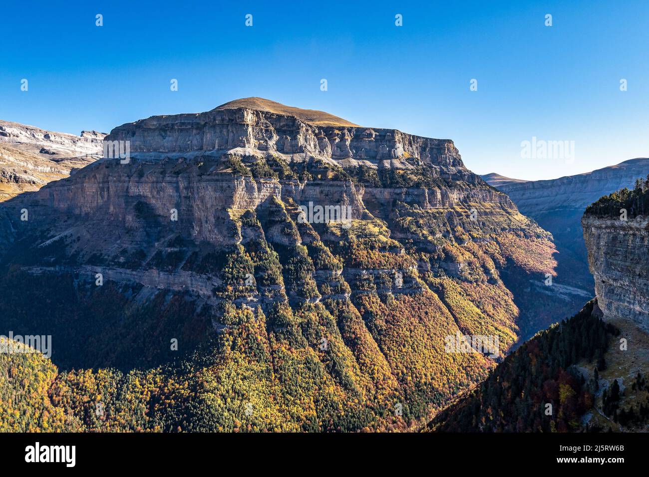 Autumn landscape view of beautiful nature in Ordesa and Monte Perdido ...
