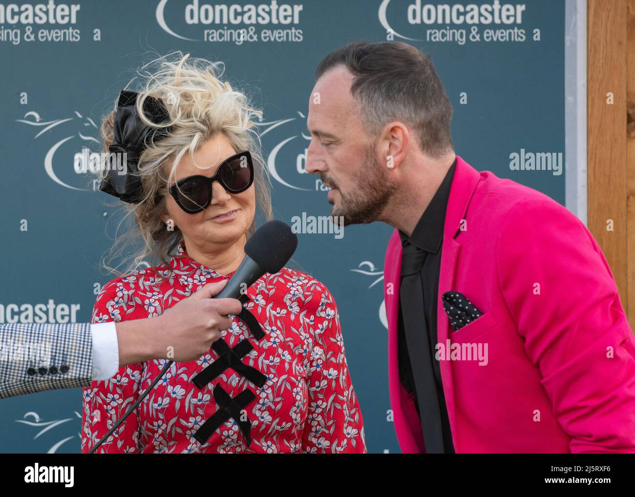 Doncaster Racecourse - Best Dressed Lady - April 2022 Stock Photo - Alamy